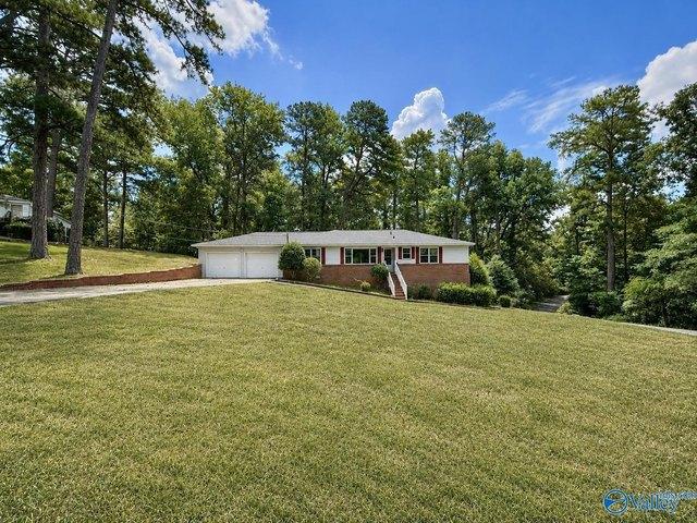 2401 Red Oak Rd, Gadsden, AL 35904