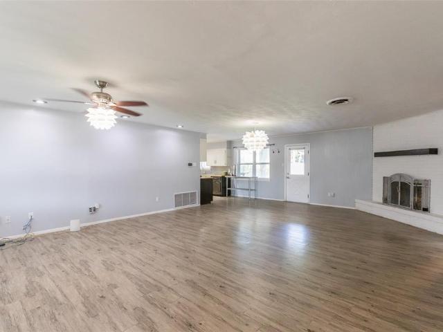 2401 S Elmwood Drive
