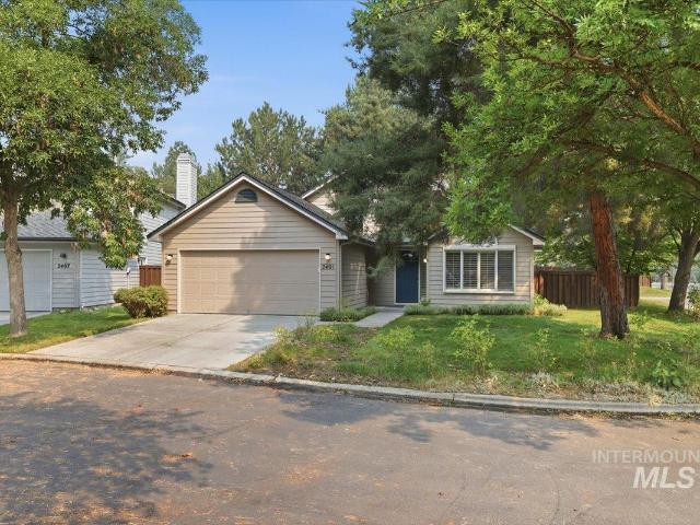 2401 S Swallowtail Ln