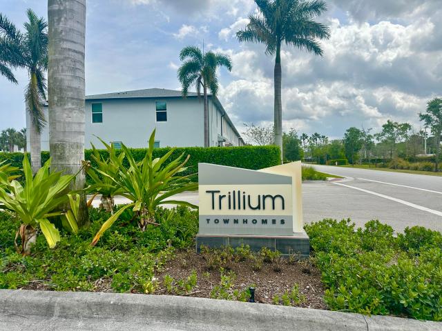 2401 SE Tarvest Way, Stuart, FL 34997 | MLS #R11164 | Compass