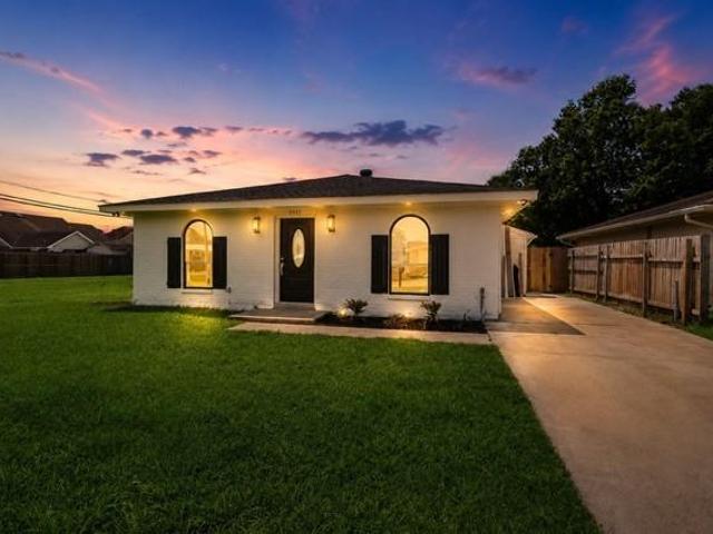 2401 Taffy Drive