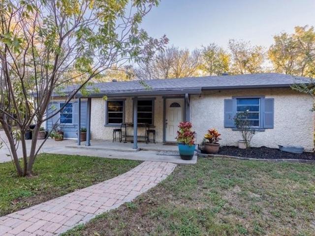 2401 W Bethesda Rd, Burleson, TX 76028