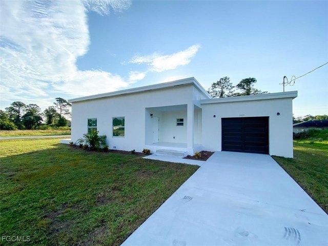 2401 2 Joe Ave S, Lehigh Acres, FL 33973