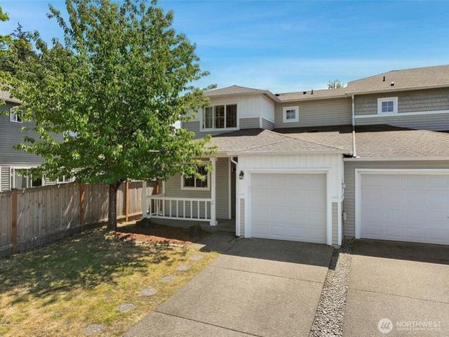 24027 SE 282nd St, Maple Valley, WA 98038