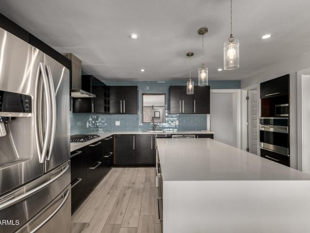 2402 N 37th St, Phoenix, AZ 85008 | MLS #6957