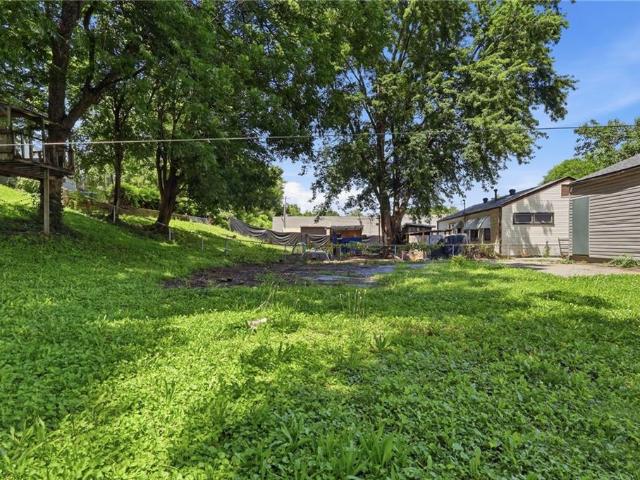 2402 N Liberty St, Independence, MO 64050 | MLS #2626