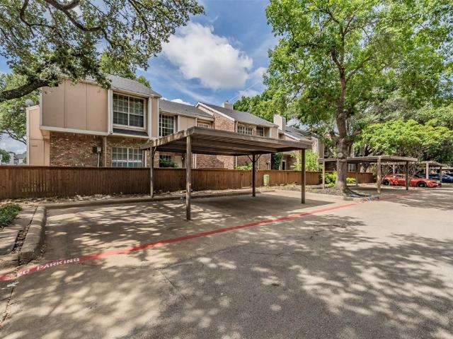 2402 Northlake Court
