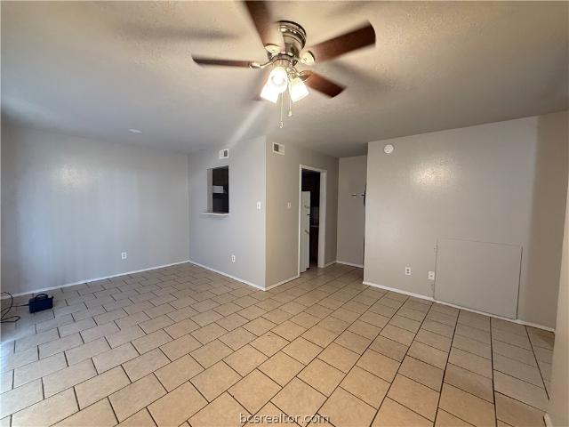 2402 Blanco Drive B