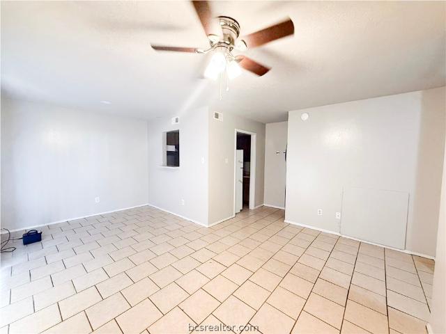 2402 Blanco Drive B