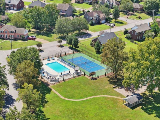 2402 Brookstone Pl