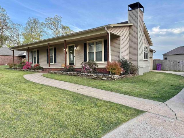 2402 Cherry Crossing