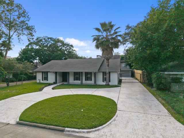 2402 Chimney Rock Road