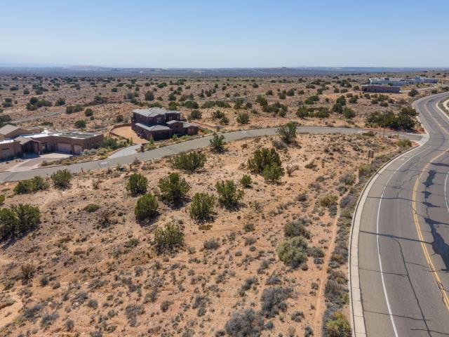 2402 Desert Zinnia Road