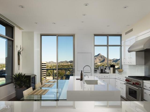 2402 E Esplanade Ln Ph 1, Phoenix, AZ 85016