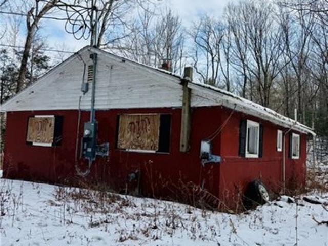 2402 Flashphaler Rd, Corning, NY 14830