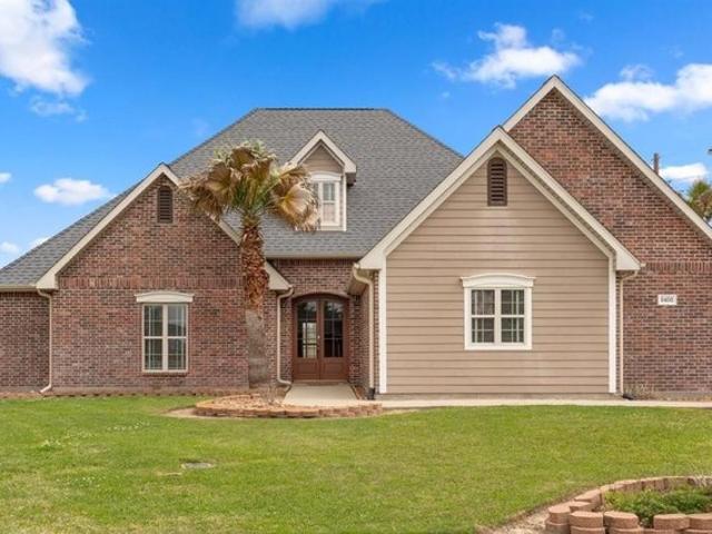 2402 Fox Hollow St, Lake Charles, LA 70605