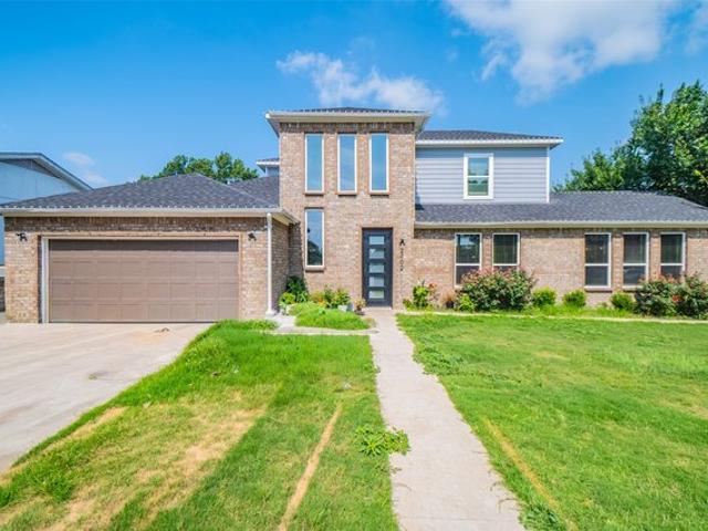 2402 Hunter Hill Dr, Arlington, TX 76012