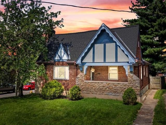 2402 Langdon Farm Rd, Cincinnati, OH 45237
