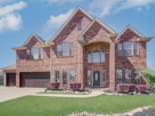 2402 Leslie Ln, Deer Park, TX 77536