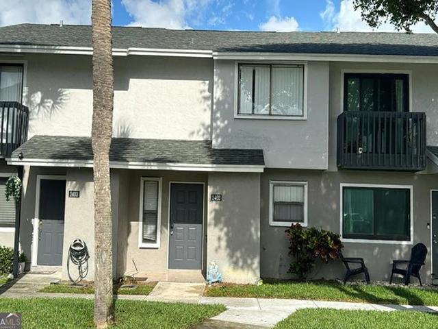 2402 Seaside Dr, Greenacres, FL 33463