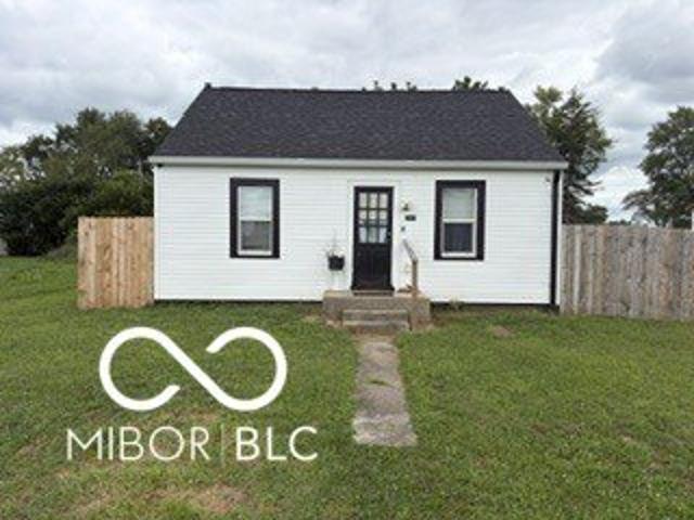 2402 W 30th St, Anderson, IN 46016