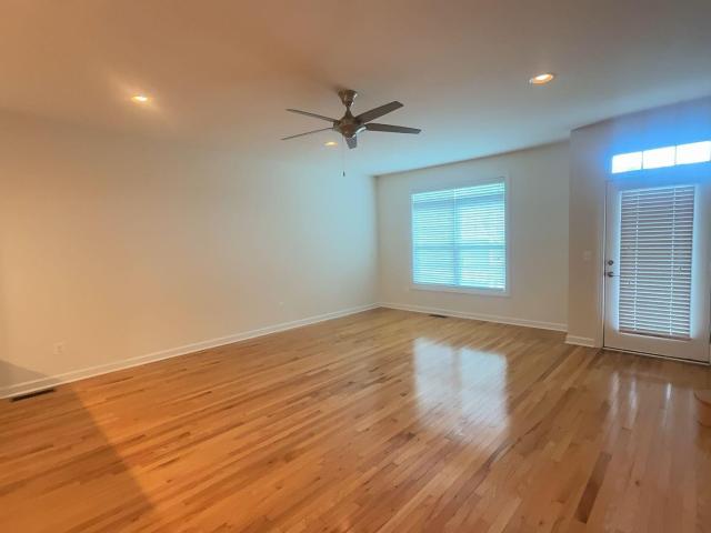 2402 winthrop dr