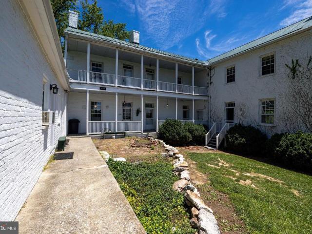 24033 Old Valley Pike