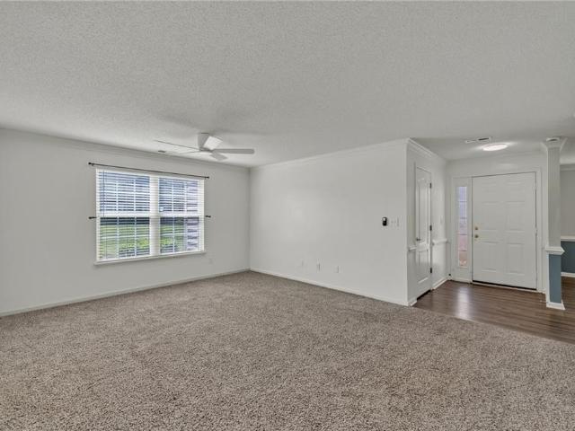 2403 Old Greenbrier RD