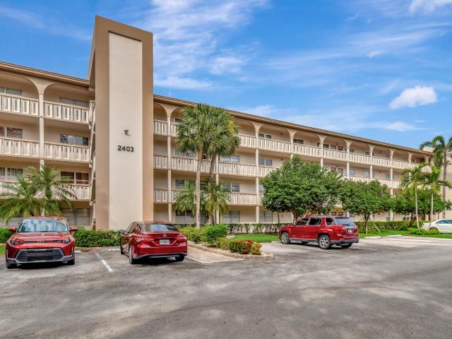 2403 Antigua Cir, Unit D2, Coconut Creek, FL 33066 | MLS #R11157 | Compass