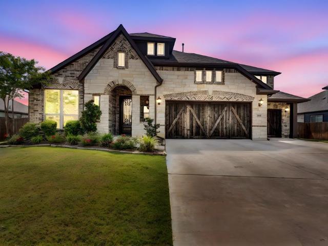 2403 Bear Trail