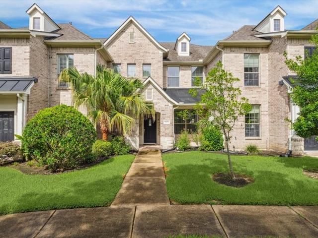 2403 Clippers Sq, Houston, TX 77058