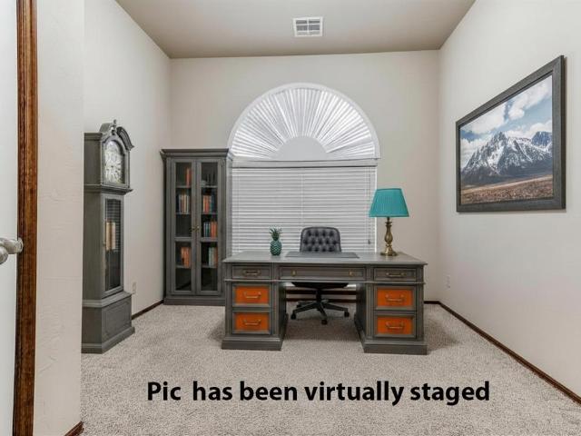 2403 E Headwind Drive