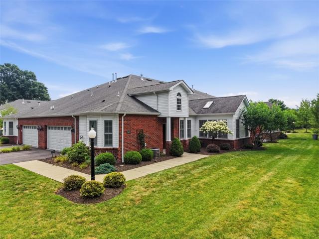 2403 Eloquent Ln