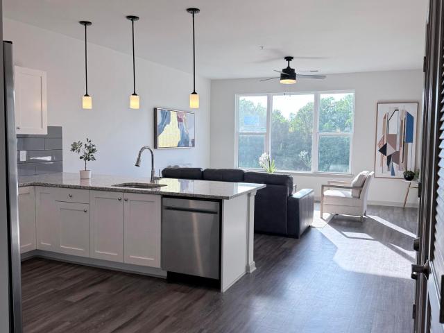 2403 Gathering Sq Court