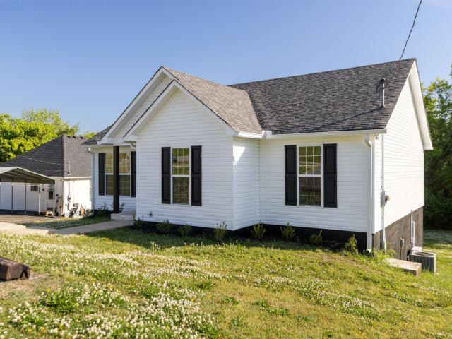 2403 Keith Dr, Columbia, TN 38401 | MLS #3183 | Compass