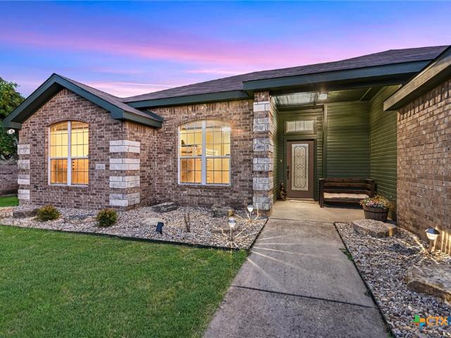 2403 Lindsey Drive