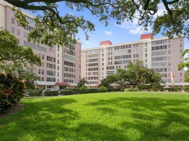 2403 S Ardson Pl #702B, Tampa, FL 33629