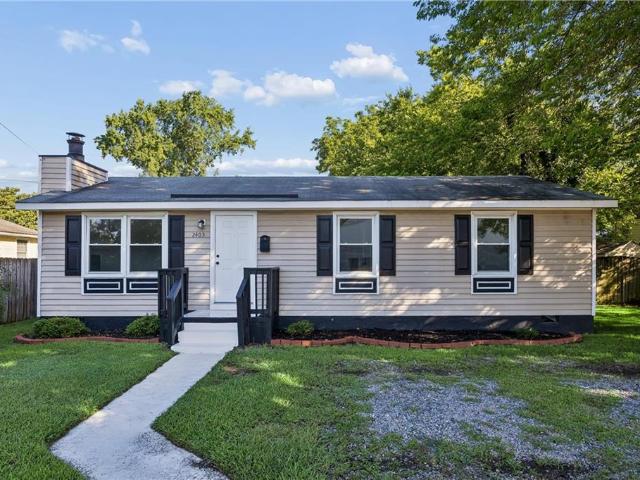 2403 Shell RD
