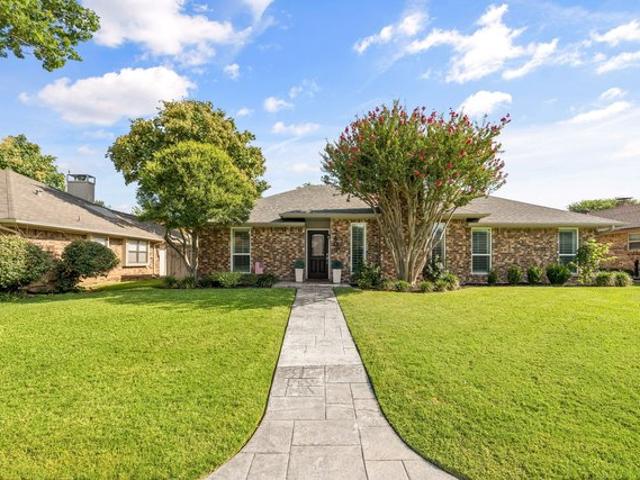2403 Silverthorne Dr, Dallas, TX 75287