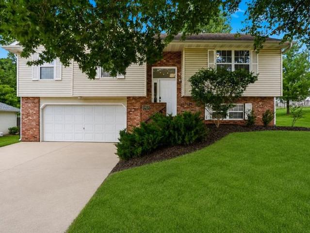 2403 Umc Dr, Columbia, MO 65201