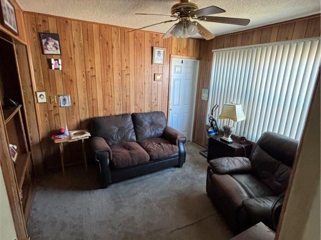 2403 W 116th