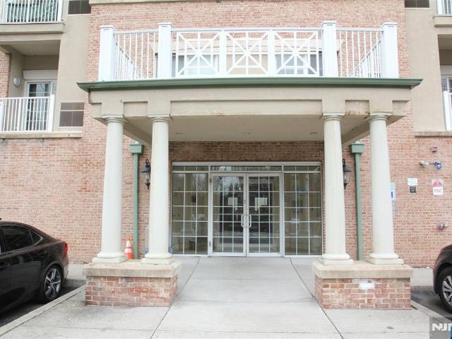2403 Windsor Park Ct, Unit 403, Englewood, NJ 07631 | MLS #26007 | Compass