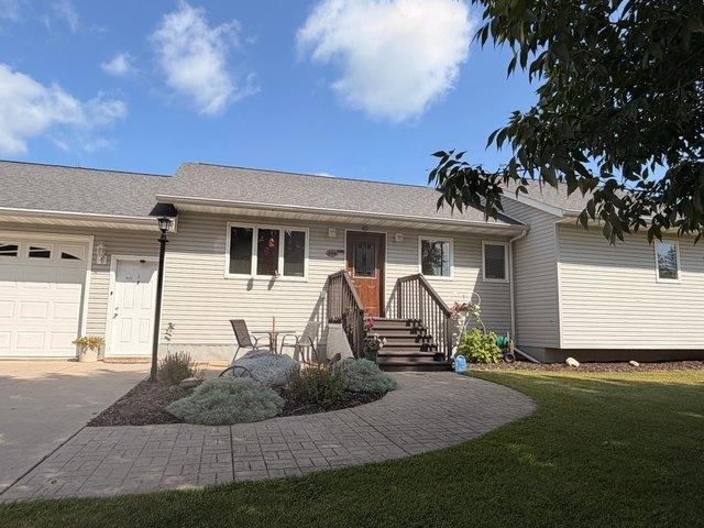 240 2nd St SE, McIntosh, MN 56556