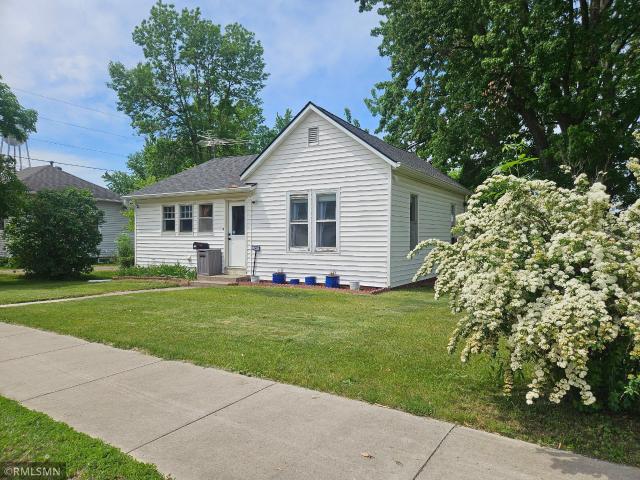 240 2nd Street SE