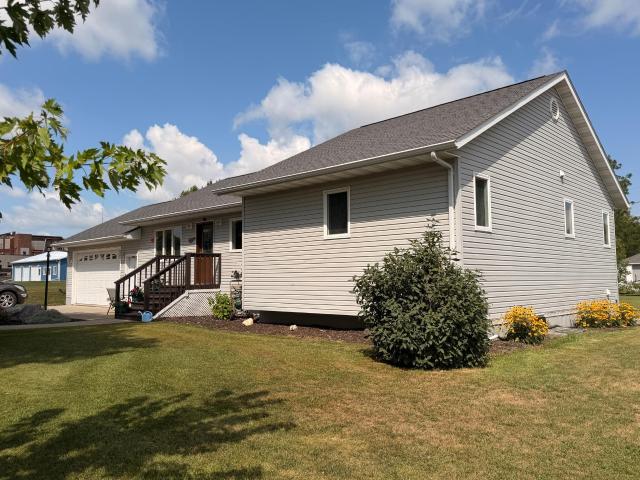 240 2nd Street SE