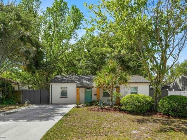 240 42nd Ave NE, Saint Petersburg, FL 33703
