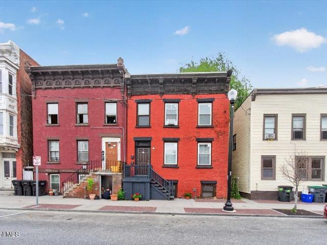 240 4th Street