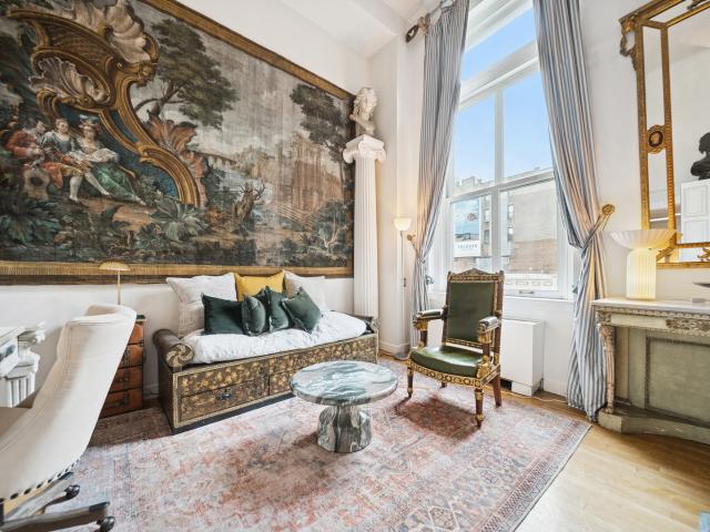 240 Centre Street, Unit 3B | Compass