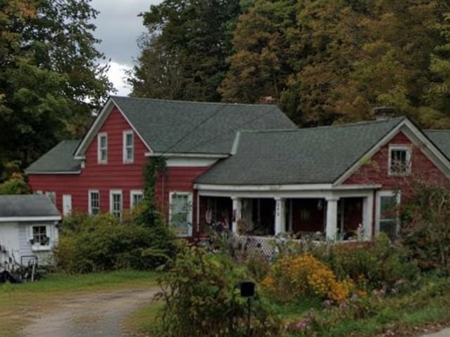 240 Church St, Shaftsbury, VT 05262 | MLS #5081