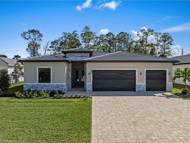 240 Allamanda Way, Naples, FL 34114